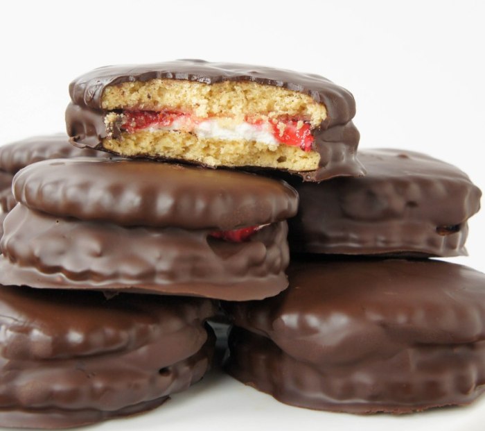 Shrinking Wagon Wheels Prove The Universe Is Contracting, Say ...